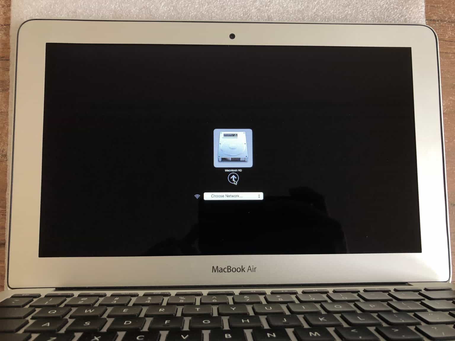 MacBook Air With Distorted Bars - Screen Discoloration Fix