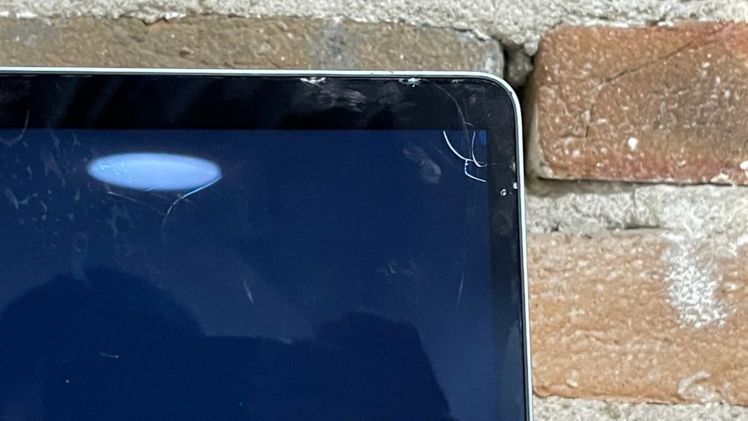 Cat Bites MacBook Pro Screen - LCD Repair Process